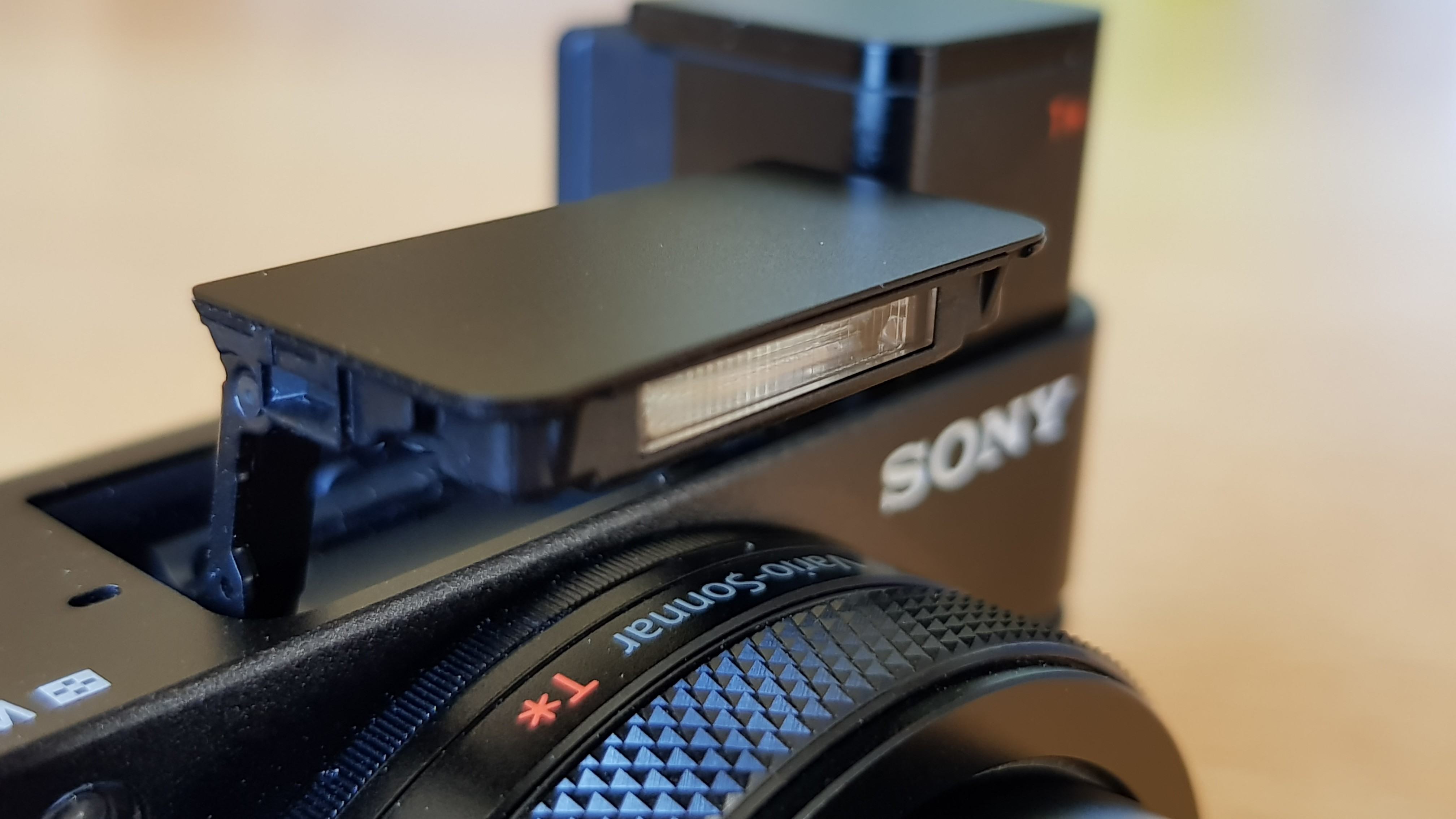 Test multimédia du magnifique et très compact Sony RX100 VI