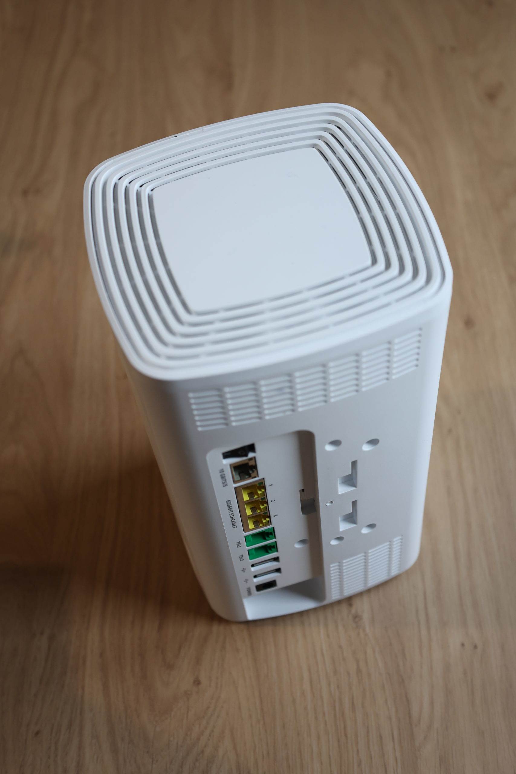 High-tech: le test du 10 Gigabits/sec avec la nouvelle Sunrise Internet ...