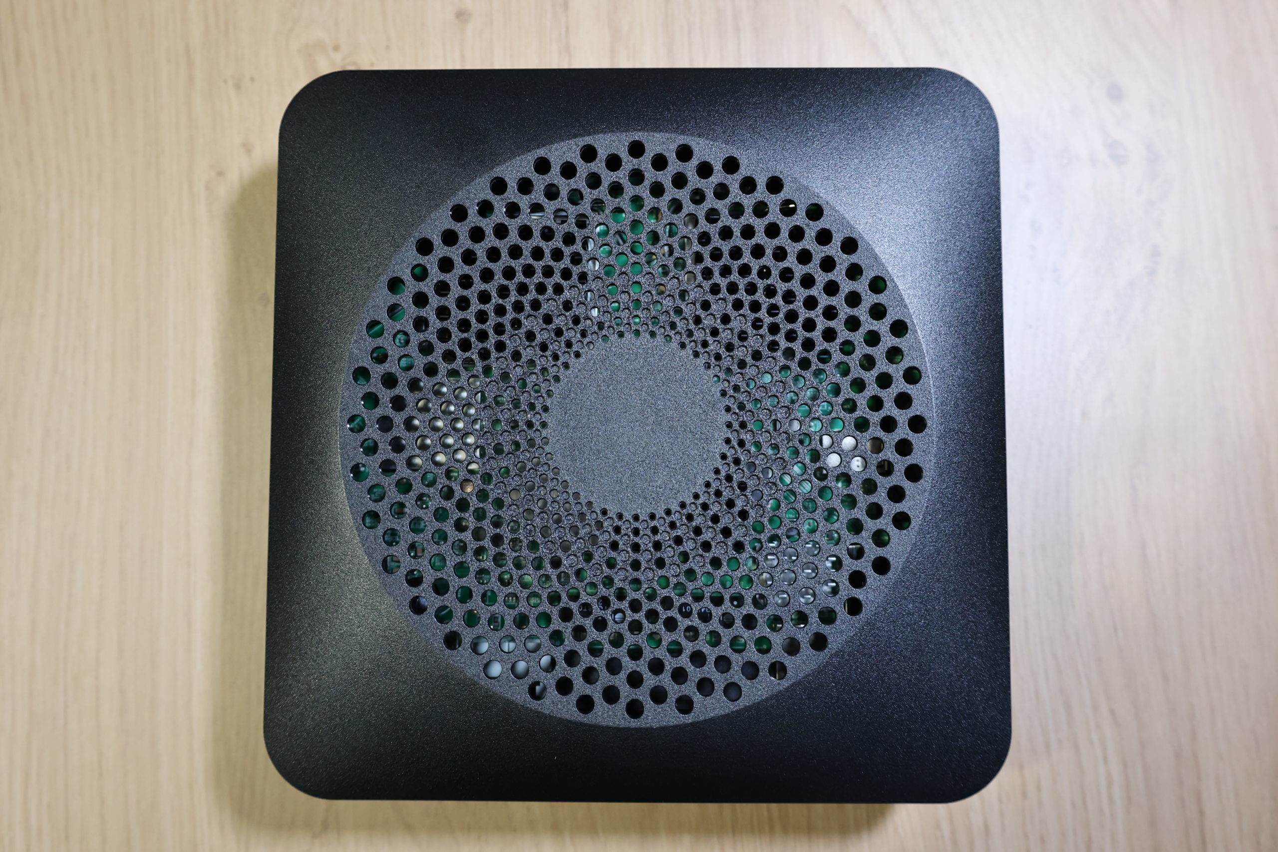 Internet en Suisse: Salt lance son nouveau routeur Fibre box X6