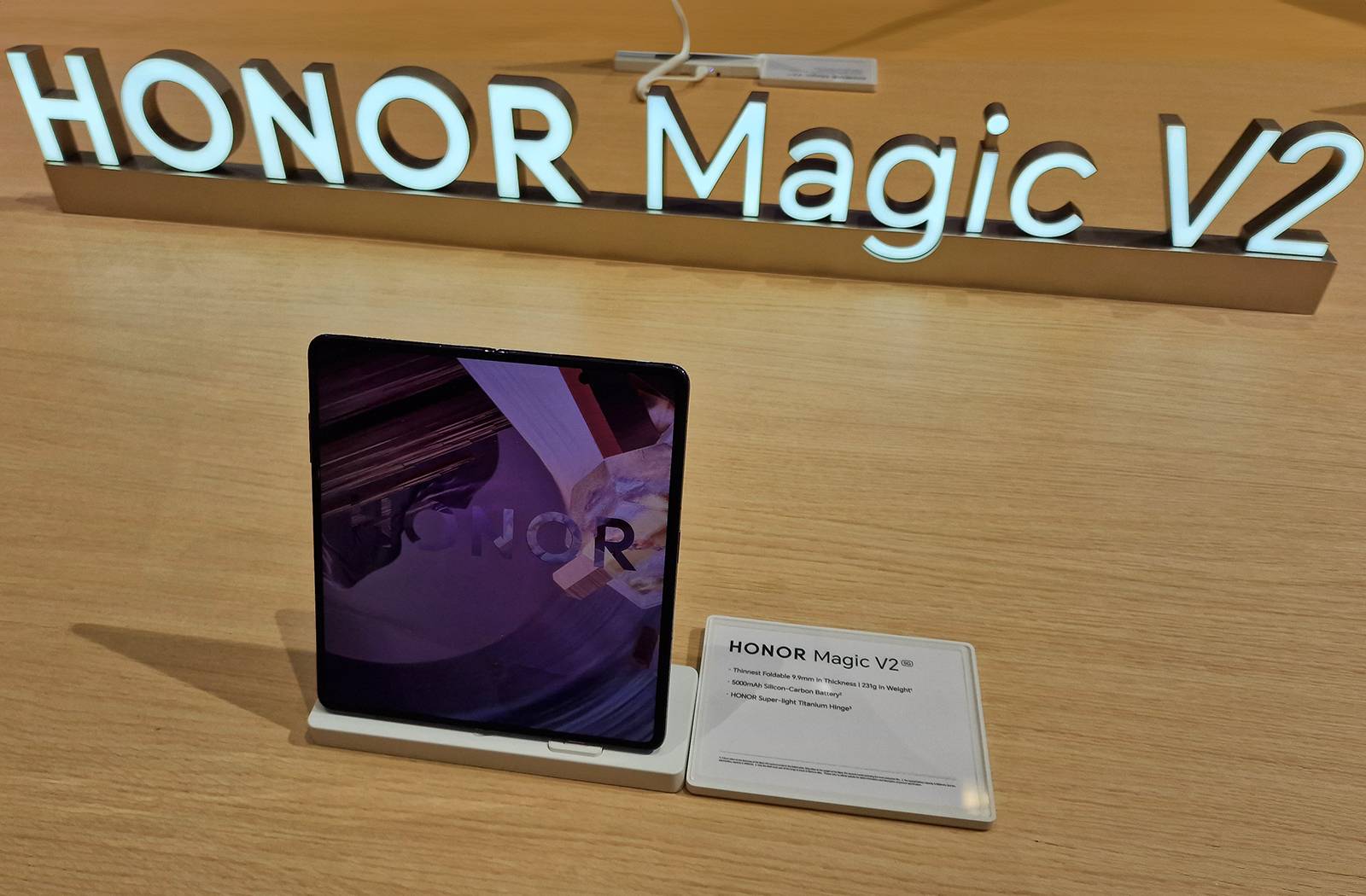 Le Honor Magic V2 illumine l’IFA 2023 de Berlin!